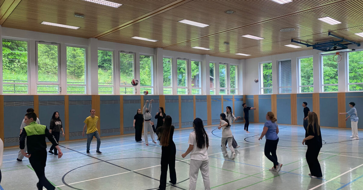 2AK, 2BK und 3BK auf Bewegungswoche in Obertraun – HAK HAS Neunkirchen